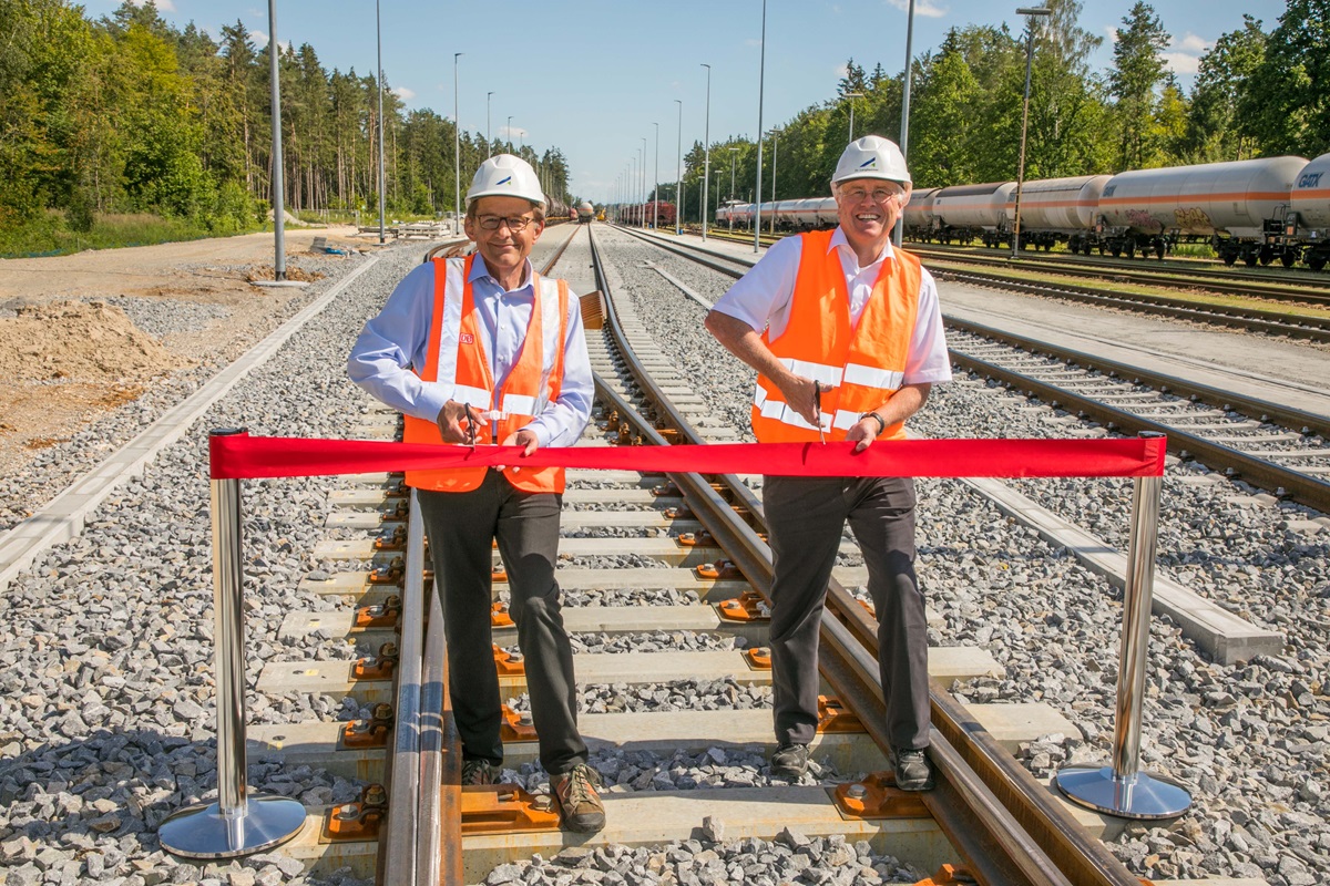 Chemiepark GENDORF: Neue Gleise offiziell in Betrieb genommen ...