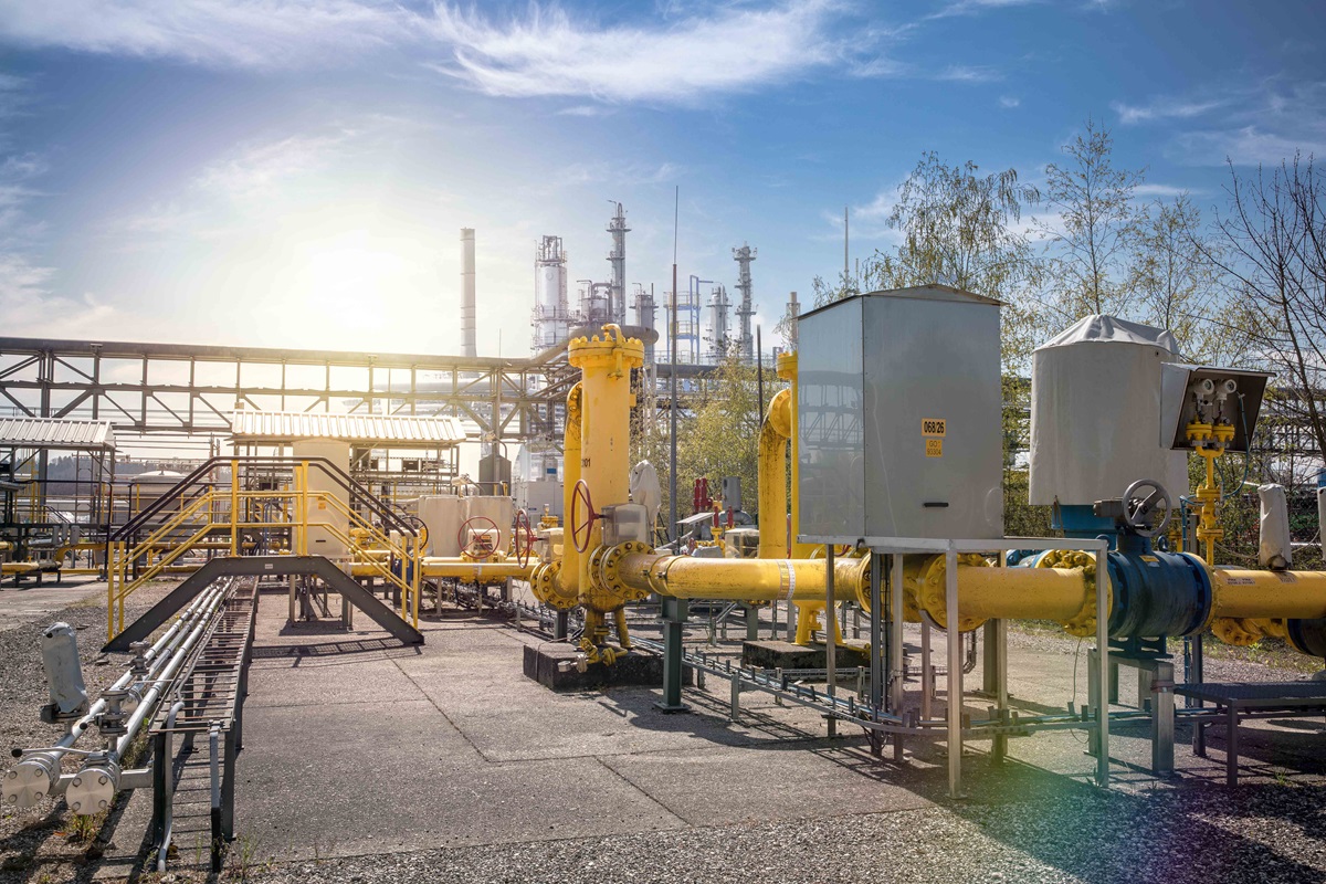 Lebensader des Chemieparks: 50 Jahre Ethylenpipeline - InfraServ ...